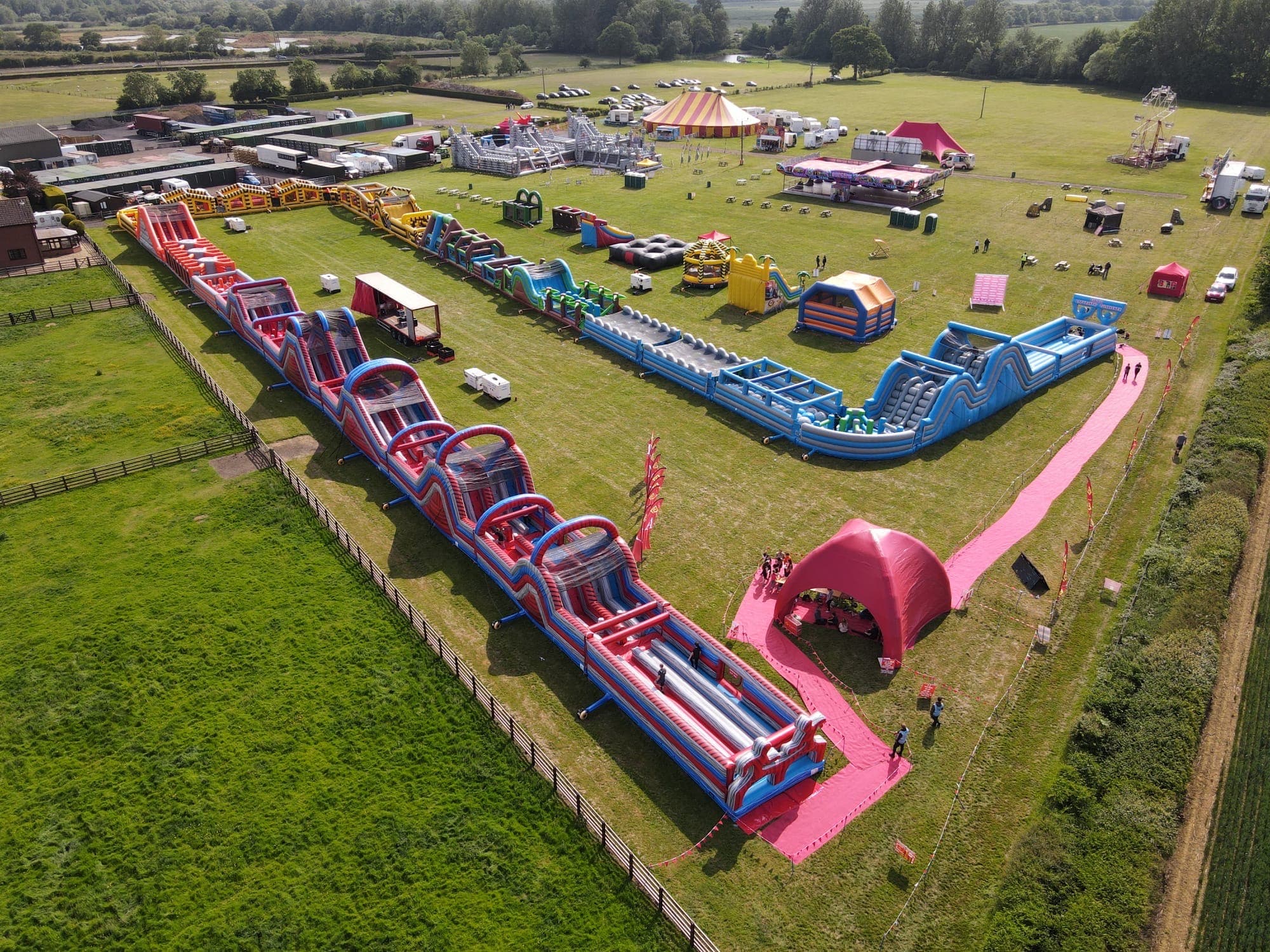 Inflatable Obstacle Course Hire | The Labyrinth Challenge
